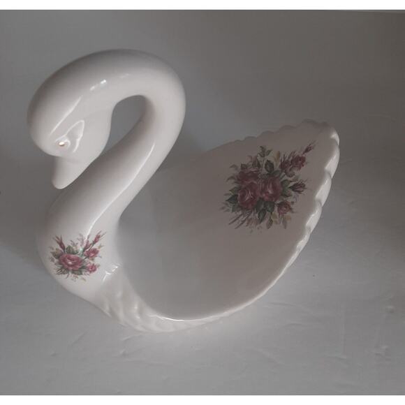 Swan | Accents | Vintage Athena Porcelain Swan Rose Spray Figurine Usa ...